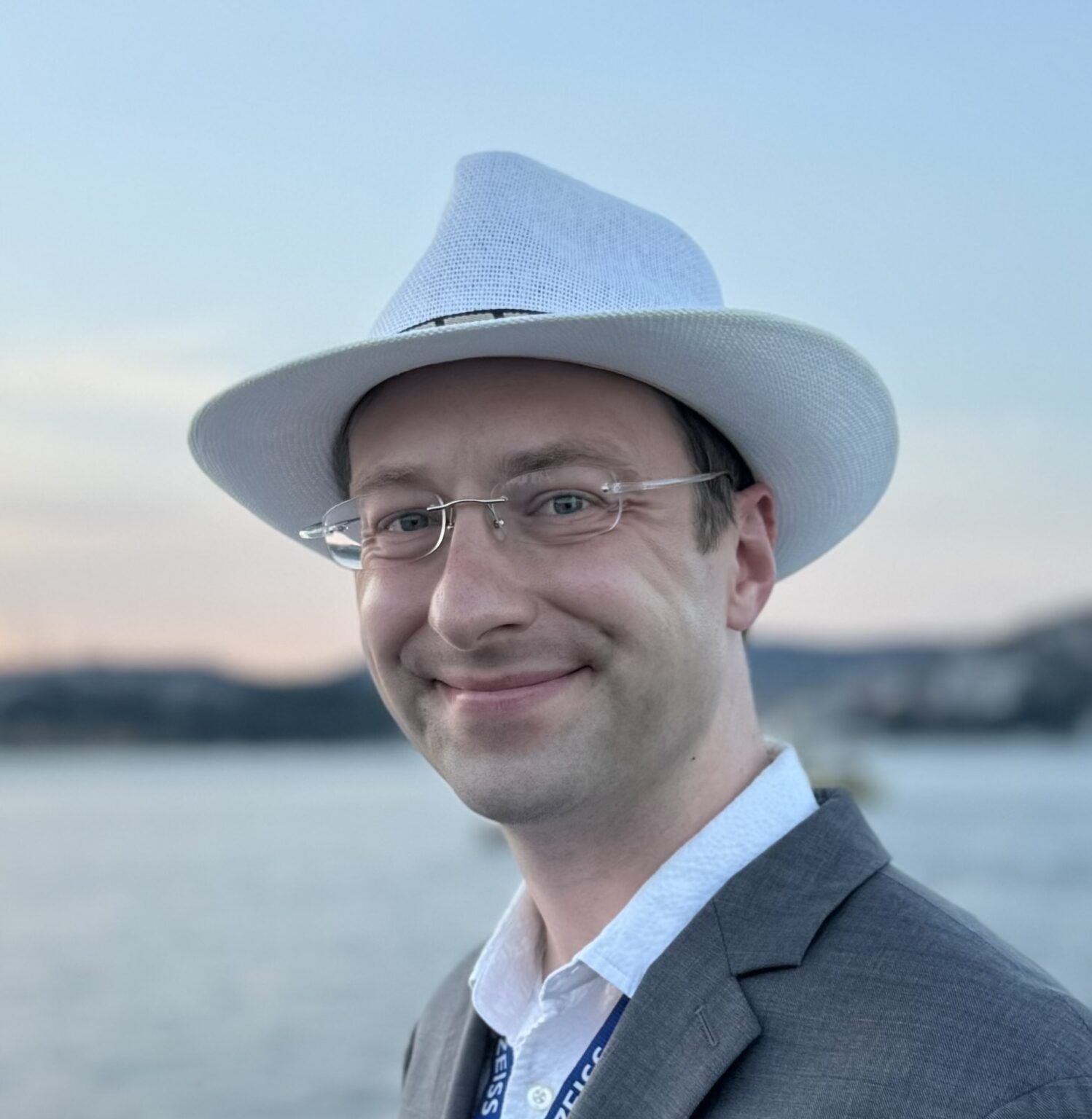 David E. Heppner | Heppner Lab