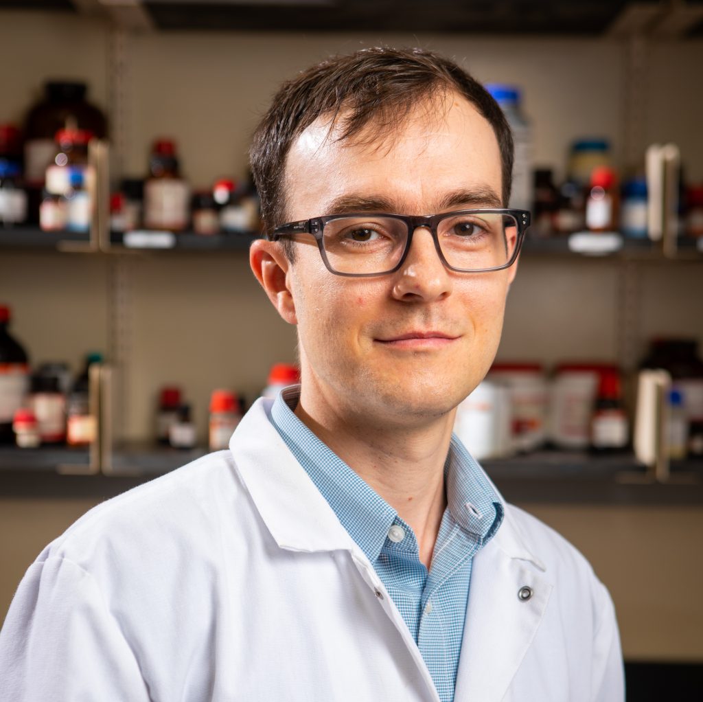 People – Lacy Lab @ UB